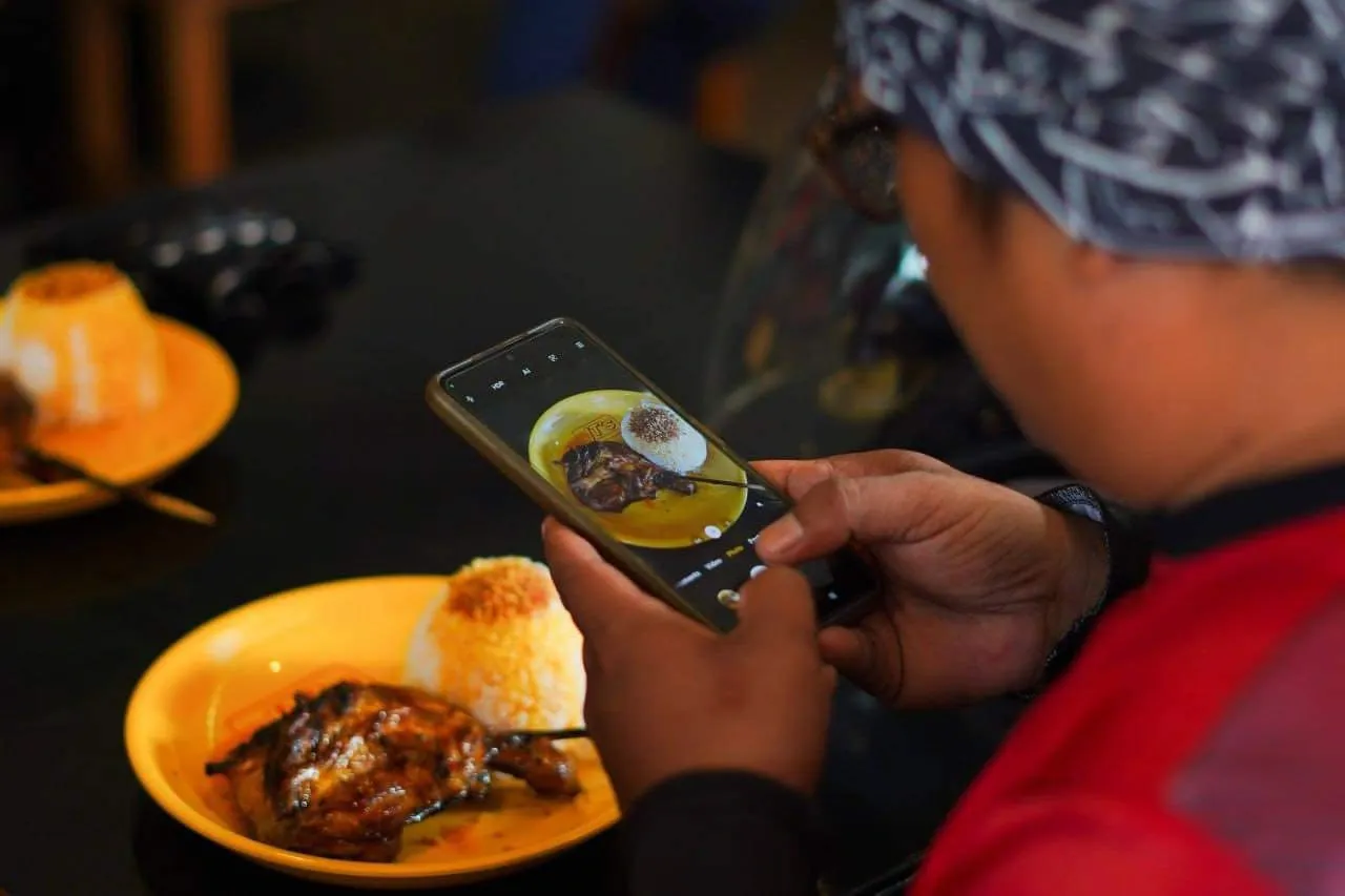 JT's Manukan Grille | Bacolod Inasal Restaurant & Catering | Joel Torre